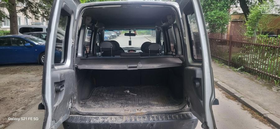 Grey Opel Combo 2003 in Kaunas, with an engine capacity of 1.70 L and mileage of 368 thousand km for 700 €, photo 6 on AUTOMOTO.COM.LV