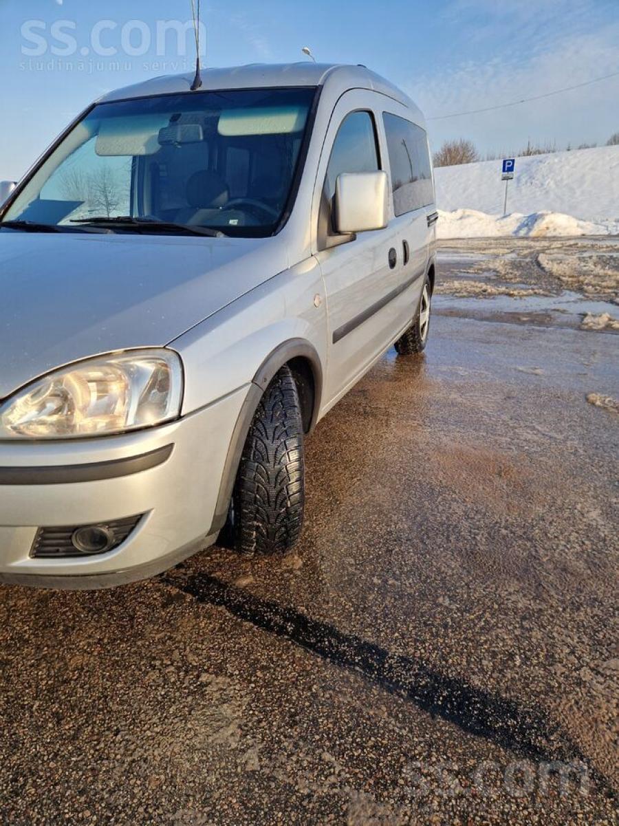 Opel Combo 2008 Daugavpils, ar dzinēja tilpumu 1.70 L un nobraukumu 270 tūkst. km par 1500 €, foto 6 vietnē AUTOMOTO.COM.LV