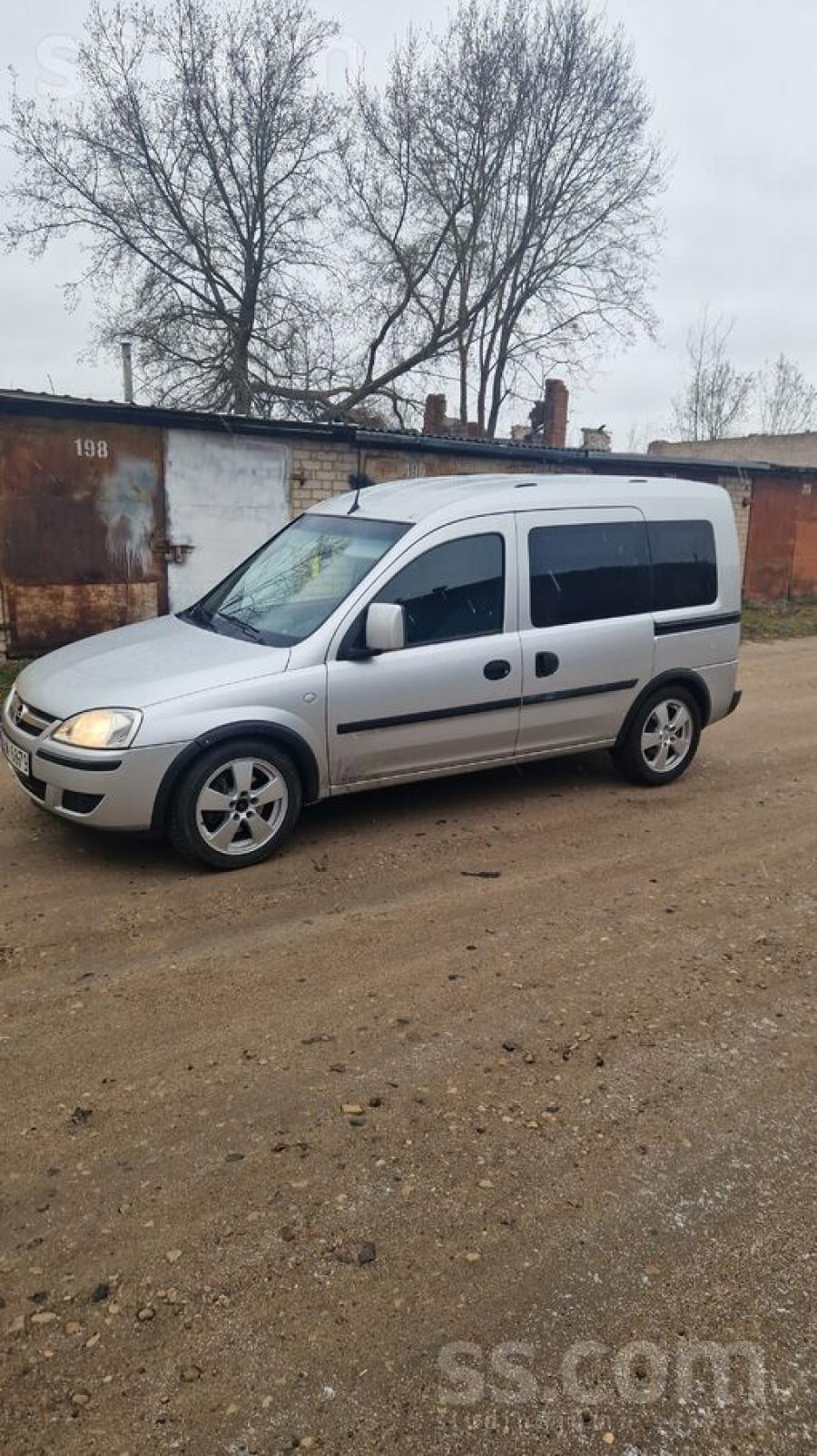 Opel Combo 2008 Daugavpils, ar dzinēja tilpumu 1.70 L un nobraukumu 270 tūkst. km par 1500 €, foto 9 vietnē AUTOMOTO.COM.LV
