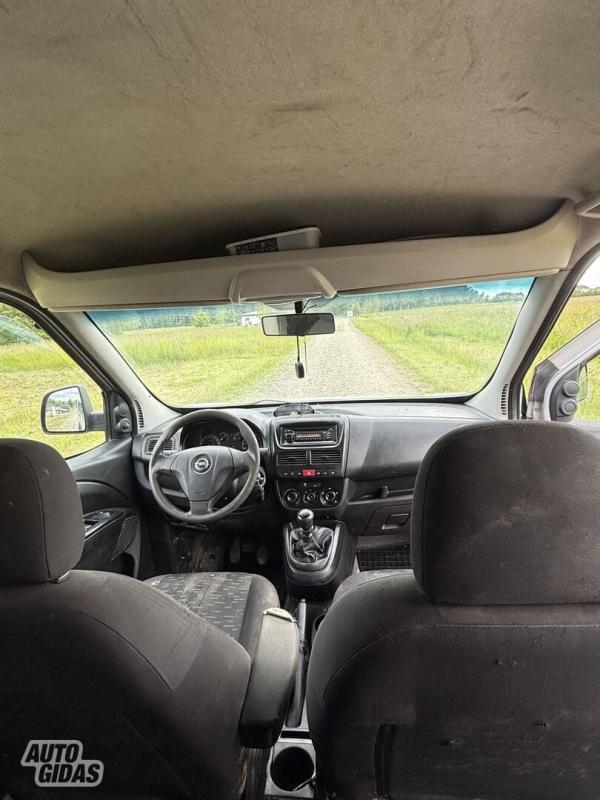 Opel Combo 2014 Klaipėda, ar dzinēja tilpumu 1.60 L un nobraukumu 313 tūkst. km par 2700 €, foto 8 vietnē AUTOMOTO.COM.LV