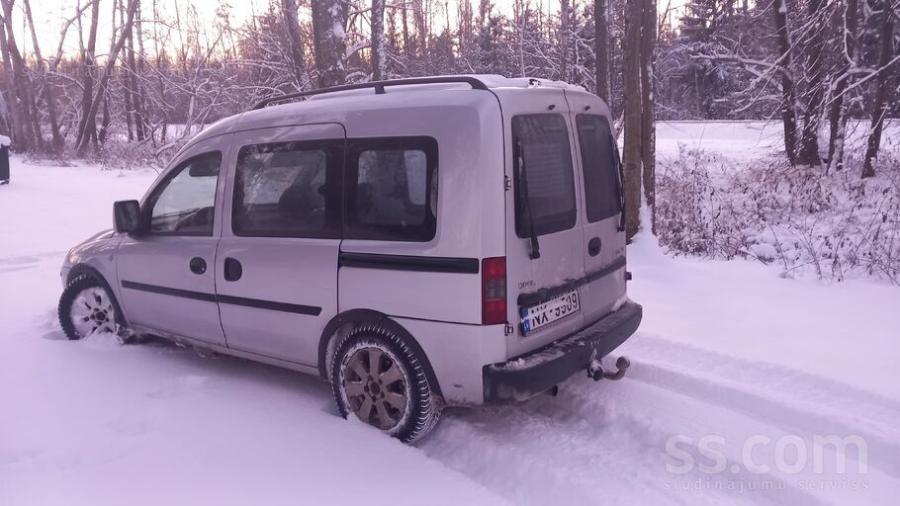 Opel Combo 2004 Jelgava, ar dzinēja tilpumu 1.70 L un nobraukumu 305 tūkst. km par 1950 €, foto 5 vietnē AUTOMOTO.COM.LV