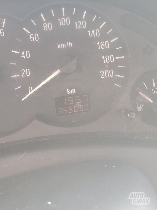Opel Combo 2004 in Salcininkai, with an engine capacity of 1.70 L and mileage of 365 thousand km for 1100 €, photo 5 on AUTOMOTO.COM.LV