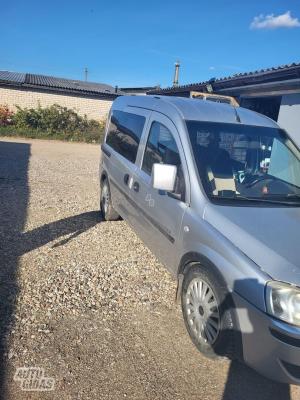 Opel Combo 2004 in Salcininkai, with an engine capacity of 1.70 L and mileage of 365 thousand km for 1100 €, photo 12 on AUTOMOTO.COM.LV