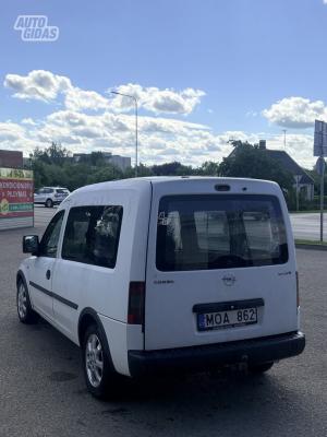 Opel Combo 2006 in Marijampole, with an engine capacity of 1.70 L and mileage of 299 thousand km for 1500 €, photo 5 on AUTOMOTO.COM.LV