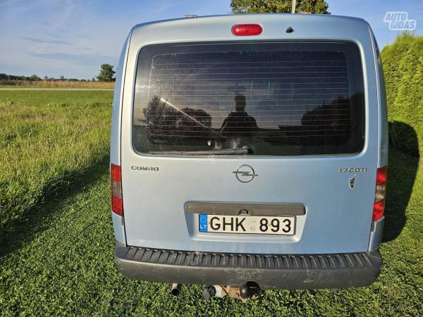Opel Combo 2006 Alīta, ar dzinēja tilpumu 1.70 L un nobraukumu 362 tūkst. km par 1300 €, foto 5 vietnē AUTOMOTO.COM.LV