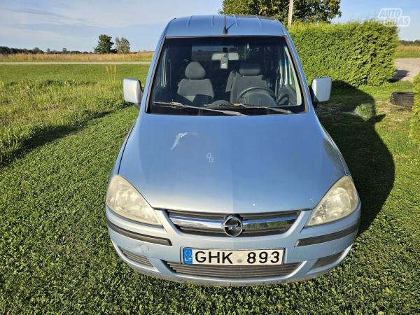 Opel Combo 2006 Alīta, ar dzinēja tilpumu 1.70 L un nobraukumu 362 tūkst. km par 1300 €, foto 9 vietnē AUTOMOTO.COM.LV