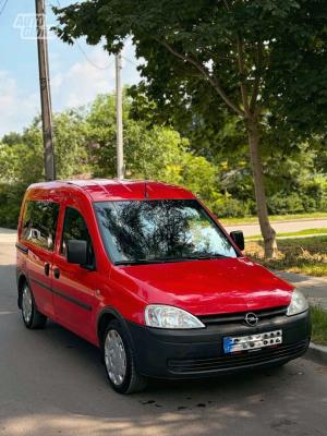 Opel Combo 2010 in Vilnius, with an engine capacity of 1.40 L and mileage of 175 thousand km for 1850 €, photo 3 on AUTOMOTO.COM.LV