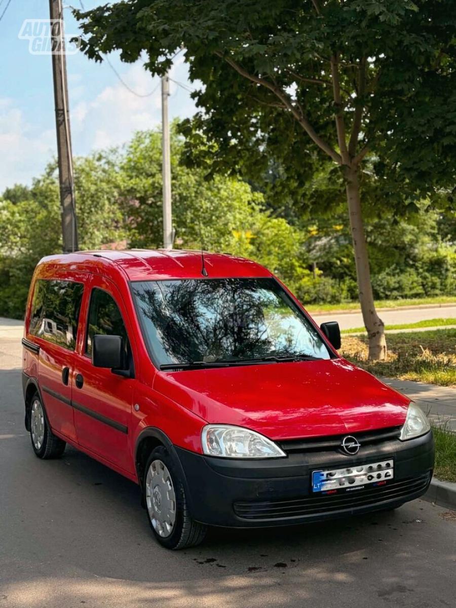 Opel Combo 2010 in Vilnius, with an engine capacity of 1.40 L and mileage of 175 thousand km for 1850 €, photo 3 on AUTOMOTO.COM.LV