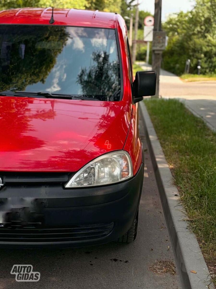 Opel Combo 2010 in Vilnius, with an engine capacity of 1.40 L and mileage of 175 thousand km for 1850 €, photo 12 on AUTOMOTO.COM.LV