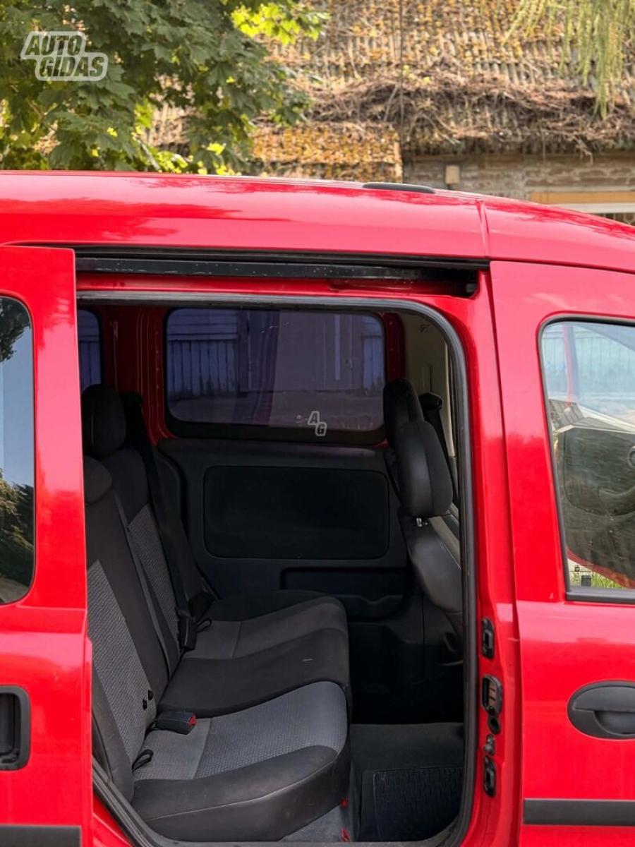 Opel Combo 2010 in Vilnius, with an engine capacity of 1.40 L and mileage of 175 thousand km for 1850 €, photo 19 on AUTOMOTO.COM.LV