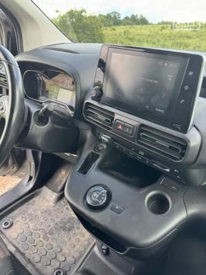 Opel Combo 2020 in Siauliai, with an engine capacity of 1.20 L and mileage of 143 thousand km for 20000 €, photo 11 on AUTOMOTO.COM.LV