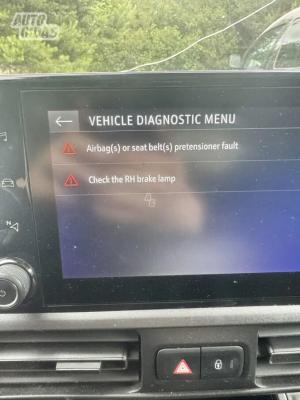 Opel Combo 2020 in Siauliai, with an engine capacity of 1.20 L and mileage of 143 thousand km for 20000 €, photo 13 on AUTOMOTO.COM.LV