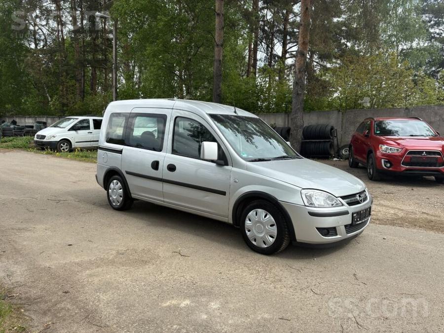 Opel Combo 2006 Rīga, ar dzinēja tilpumu 1.30 L un nobraukumu 0 tūkst. km par 2750 €, foto 3 vietnē AUTOMOTO.COM.LV