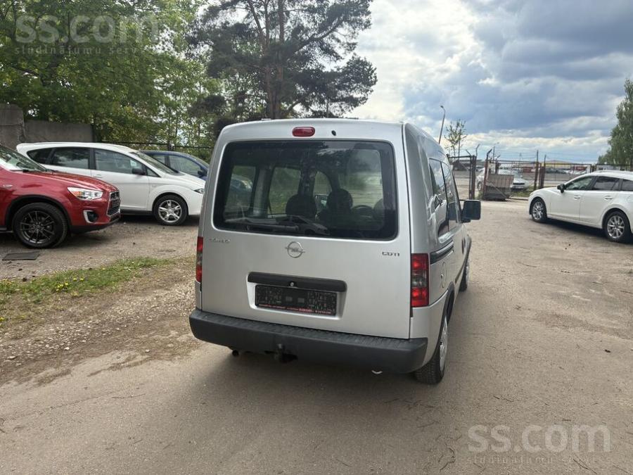 Opel Combo 2006 Rīga, ar dzinēja tilpumu 1.30 L un nobraukumu 0 tūkst. km par 2750 €, foto 5 vietnē AUTOMOTO.COM.LV