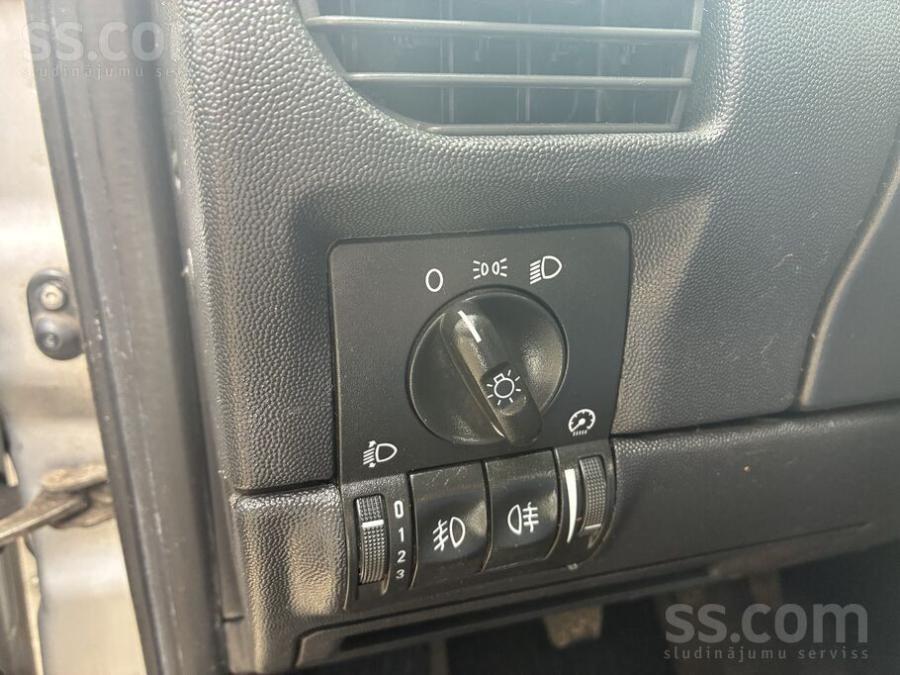Opel Combo 2006 Rīga, ar dzinēja tilpumu 1.30 L un nobraukumu 0 tūkst. km par 2750 €, foto 13 vietnē AUTOMOTO.COM.LV