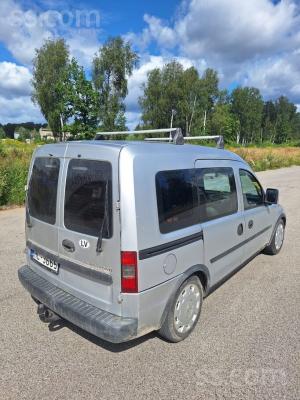 Opel Combo 2008 in Aizkraukle, with an engine capacity of 1.70 L and mileage of 325 thousand km for 2200 €, photo 5 on AUTOMOTO.COM.LV
