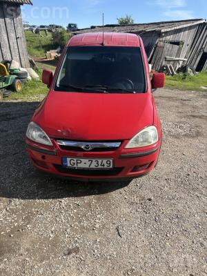 Red Opel Combo 2007 in Liepaja, with an engine capacity of 1.30 L and mileage of 394 thousand km for 1200 €, photo  on AUTOMOTO.COM.LV