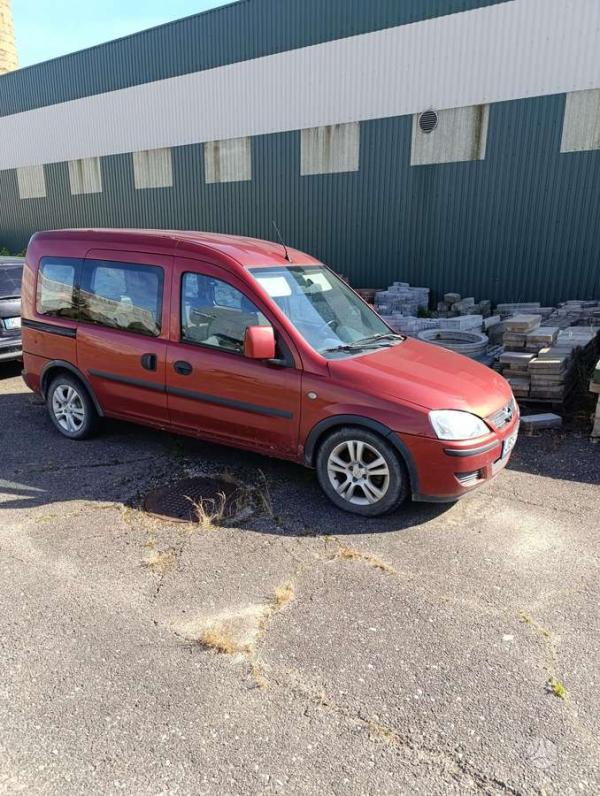 Red Opel Combo 2006 in Plunge, with an engine capacity of 1.25 L and mileage of 0 thousand km for 650 €, photo 5 on AUTOMOTO.COM.LV