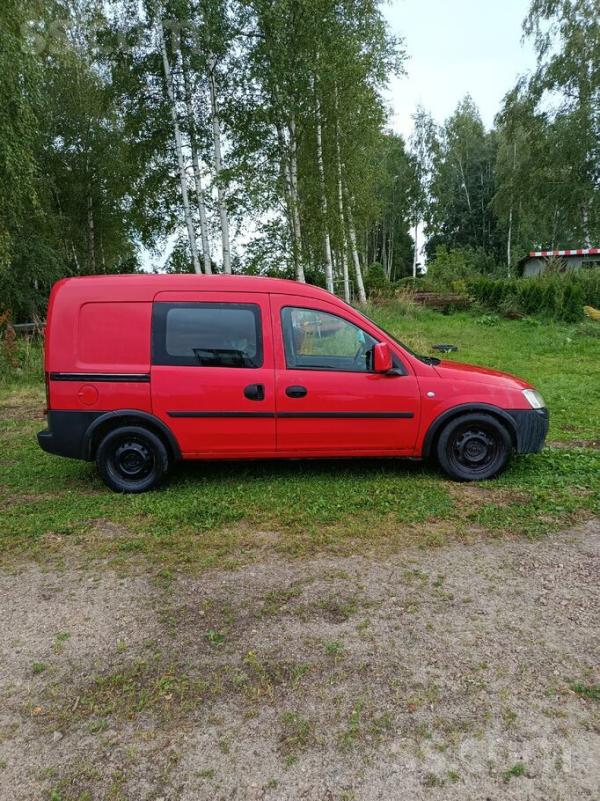 Red Opel Combo 2007 in Riga, with an engine capacity of 1.30 L and mileage of 336 thousand km for 1800 €, photo 1 on AUTOMOTO.COM.LV