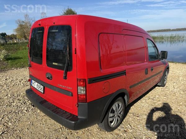 Sarkans Opel Combo 2011 Rēzekne, ar dzinēja tilpumu 1.30 L un nobraukumu 265 tūkst. km par 2200 €, foto 7 vietnē AUTOMOTO.COM.LV