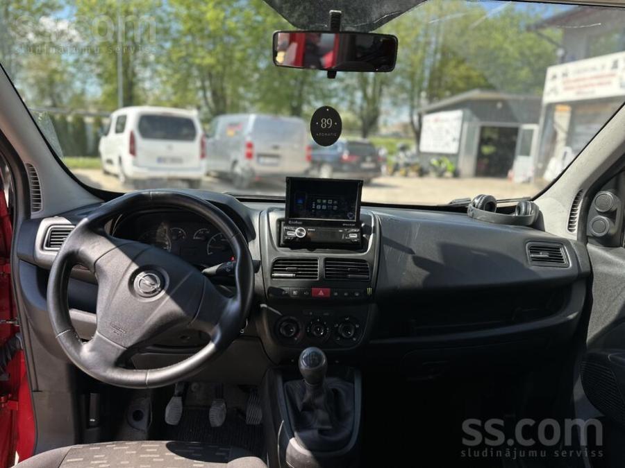 Sarkans Opel Combo 2012 Ogre, ar dzinēja tilpumu 1.30 L un nobraukumu 348 tūkst. km par 2900 €, foto 13 vietnē AUTOMOTO.COM.LV