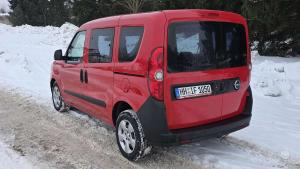 Red Opel Combo 2014 in Klaipeda, with an engine capacity of 1.60 L and mileage of 275 thousand km for 4290 €, photo 13 on AUTOMOTO.COM.LV