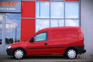 Red Opel Combo 2011 in Riga, with an engine capacity of 1.20 L and mileage of 128 thousand km for 2795 €, photo 3 on AUTOMOTO.COM.LV