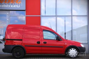 Red Opel Combo 2011 in Riga, with an engine capacity of 1.20 L and mileage of 128 thousand km for 2795 €, photo 4 on AUTOMOTO.COM.LV