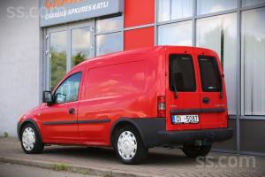 Red Opel Combo 2011 in Riga, with an engine capacity of 1.20 L and mileage of 128 thousand km for 2795 €, photo 6 on AUTOMOTO.COM.LV