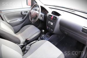 Red Opel Combo 2011 in Riga, with an engine capacity of 1.20 L and mileage of 128 thousand km for 2795 €, photo 9 on AUTOMOTO.COM.LV