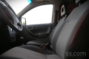 Red Opel Combo 2011 in Riga, with an engine capacity of 1.20 L and mileage of 128 thousand km for 2795 €, photo 10 on AUTOMOTO.COM.LV