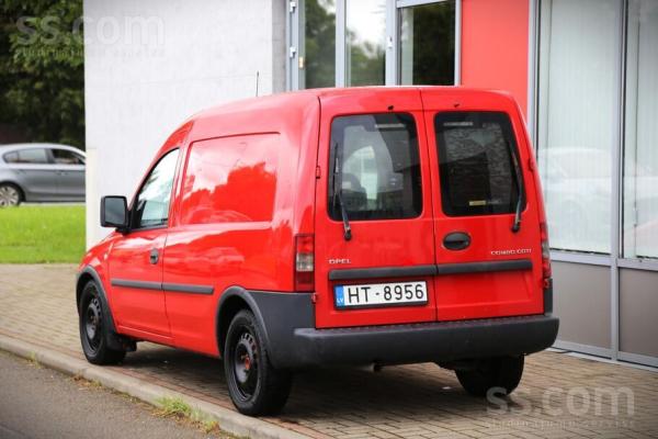 Opel Combo 2011 Rīga vietnē Sarkans Opel Combo 2011 Rīga, ar dzinēja tilpumu 1.20 L un nobraukumu 265 tūkst. km par 2195 €, foto 6 vietnē AUTOMOTO.COM.LV