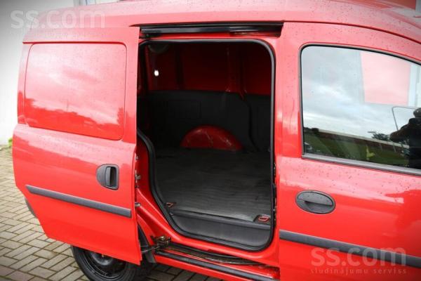Opel Combo 2011 Rīga vietnē Sarkans Opel Combo 2011 Rīga, ar dzinēja tilpumu 1.20 L un nobraukumu 265 tūkst. km par 2195 €, foto 8 vietnē AUTOMOTO.COM.LV