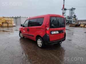 Sarkans Opel Combo 2015 Jēkabpils, ar dzinēja tilpumu 1.30 L un nobraukumu 331 tūkst. km par 2300 €, foto 5 vietnē AUTOMOTO.COM.LV