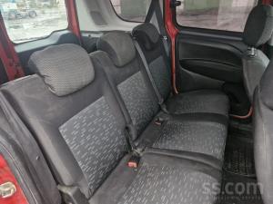 Sarkans Opel Combo 2015 Jēkabpils, ar dzinēja tilpumu 1.30 L un nobraukumu 331 tūkst. km par 2300 €, foto 7 vietnē AUTOMOTO.COM.LV