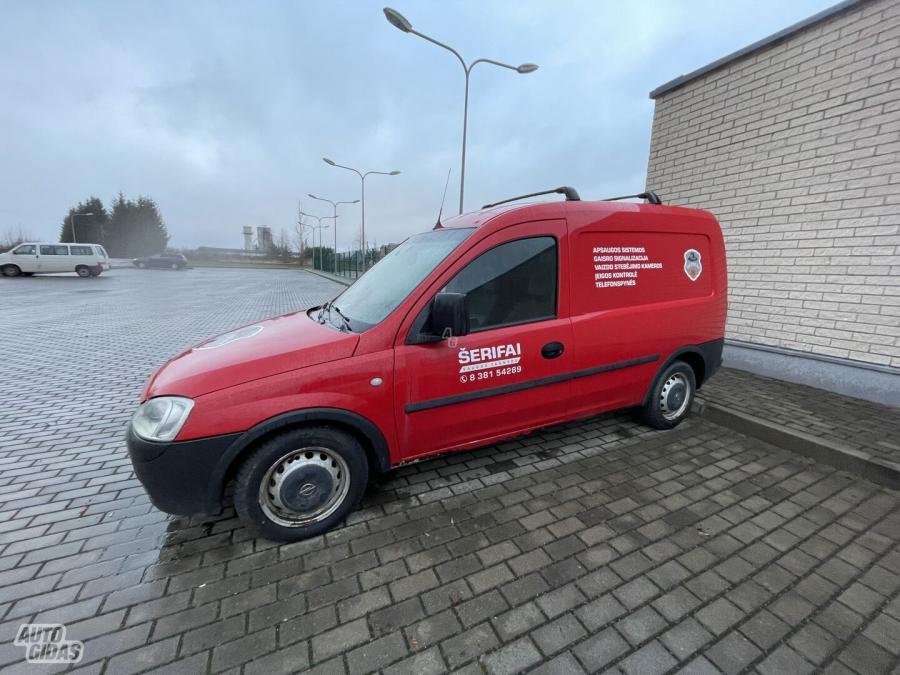 Sarkans Opel Combo 2011 Anykščiai, ar dzinēja tilpumu 1.30 L un nobraukumu 257 tūkst. km par 550 €, foto 3 vietnē AUTOMOTO.COM.LV
