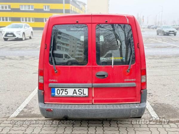 Opel Combo 2003 Tallina, ar dzinēja tilpumu 1.60 L un nobraukumu 167 tūkst. km par 600 €, foto 5 vietnē AUTOMOTO.COM.LV