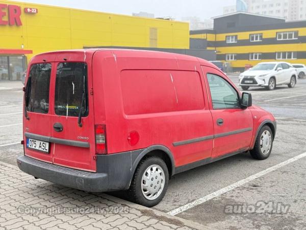 Opel Combo 2003 Tallina, ar dzinēja tilpumu 1.60 L un nobraukumu 167 tūkst. km par 600 €, foto 6 vietnē AUTOMOTO.COM.LV