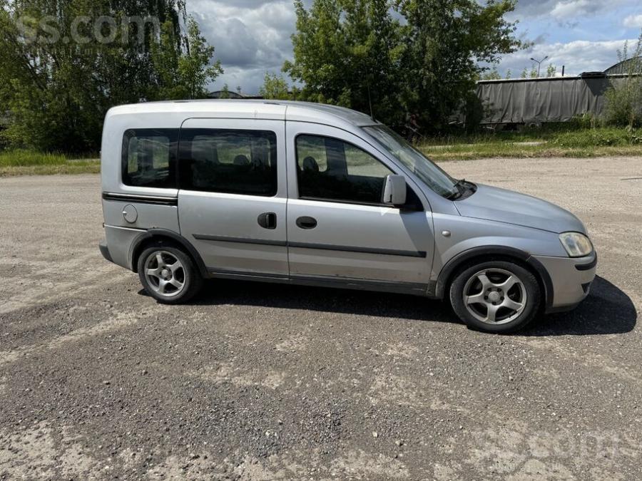 Opel Combo 2005 Jelgava, ar dzinēja tilpumu 1.70 L un nobraukumu 422 tūkst. km par 650 €, foto 1 vietnē AUTOMOTO.COM.LV