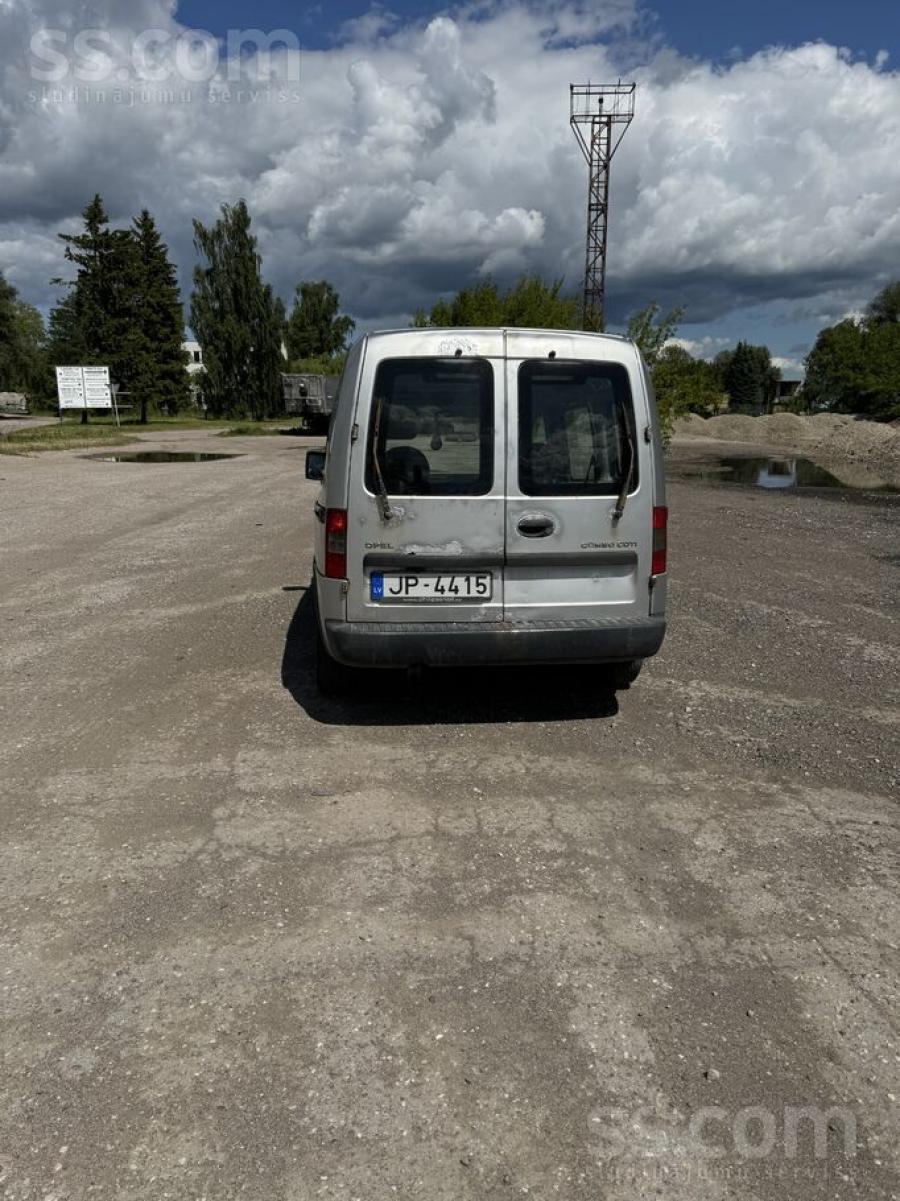Opel Combo 2005 Jelgava, ar dzinēja tilpumu 1.70 L un nobraukumu 422 tūkst. km par 650 €, foto 3 vietnē AUTOMOTO.COM.LV
