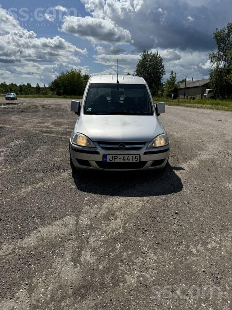 Opel Combo 2005 Jelgava, ar dzinēja tilpumu 1.70 L un nobraukumu 422 tūkst. km par 650 €, foto 4 vietnē AUTOMOTO.COM.LV