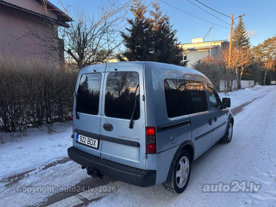 Opel Combo 2005 in Tallinn, with an engine capacity of 1.70 L and mileage of 345 thousand km for 2499 €, photo 3 on AUTOMOTO.COM.LV
