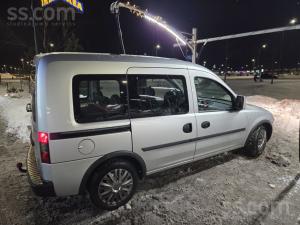 Opel Combo 2007 Rīga, ar dzinēja tilpumu 1.70 L un nobraukumu 127 tūkst. km par 3900 €, foto  vietnē AUTOMOTO.COM.LV