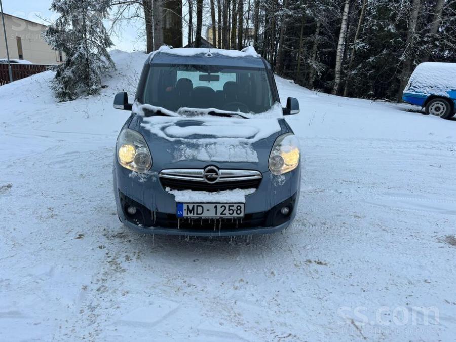 Opel Combo 2013 Cēsis, ar dzinēja tilpumu 1.60 L un nobraukumu 247 tūkst. km par 2500 €, foto 2 vietnē AUTOMOTO.COM.LV