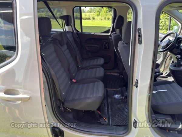 Opel Combo 2019 in Tartu, with an engine capacity of 1.50 L and mileage of 183 thousand km for 10900 €, photo 6 on AUTOMOTO.COM.LV