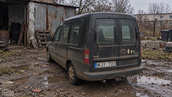 Опель Комбо груз.-пасс. 2004 в Вильнюс, объемом двигателя 1.20 л и пробегом 333 тыс. км за 1000 €, фото 3 на AUTOMOTO.COM.LV