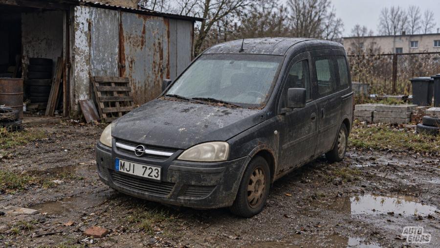 Opel Combo 2004 Viļņa, ar dzinēja tilpumu 1.20 L un nobraukumu 333 tūkst. km par 1000 €, foto 4 vietnē AUTOMOTO.COM.LV