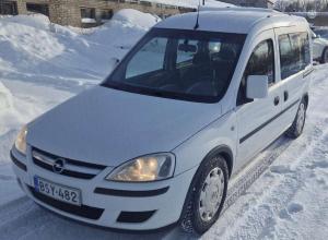 Balts Opel Combo 2010 Klaipėda, ar dzinēja tilpumu 1.30 L un nobraukumu 254 tūkst. km par 2350 €, foto 2 vietnē AUTOMOTO.COM.LV