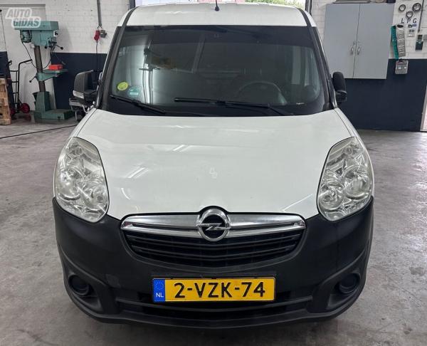 Balts Opel Combo 2012 Ariogala, ar dzinēja tilpumu 1.30 L un nobraukumu 300 tūkst. km par 2800 €, foto 6 vietnē AUTOMOTO.COM.LV