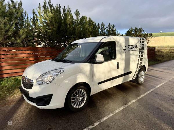 Balts Opel Combo 2016 Kauņa, ar dzinēja tilpumu 1.30 L un nobraukumu 169 tūkst. km par 3900 €, foto 2 vietnē AUTOMOTO.COM.LV